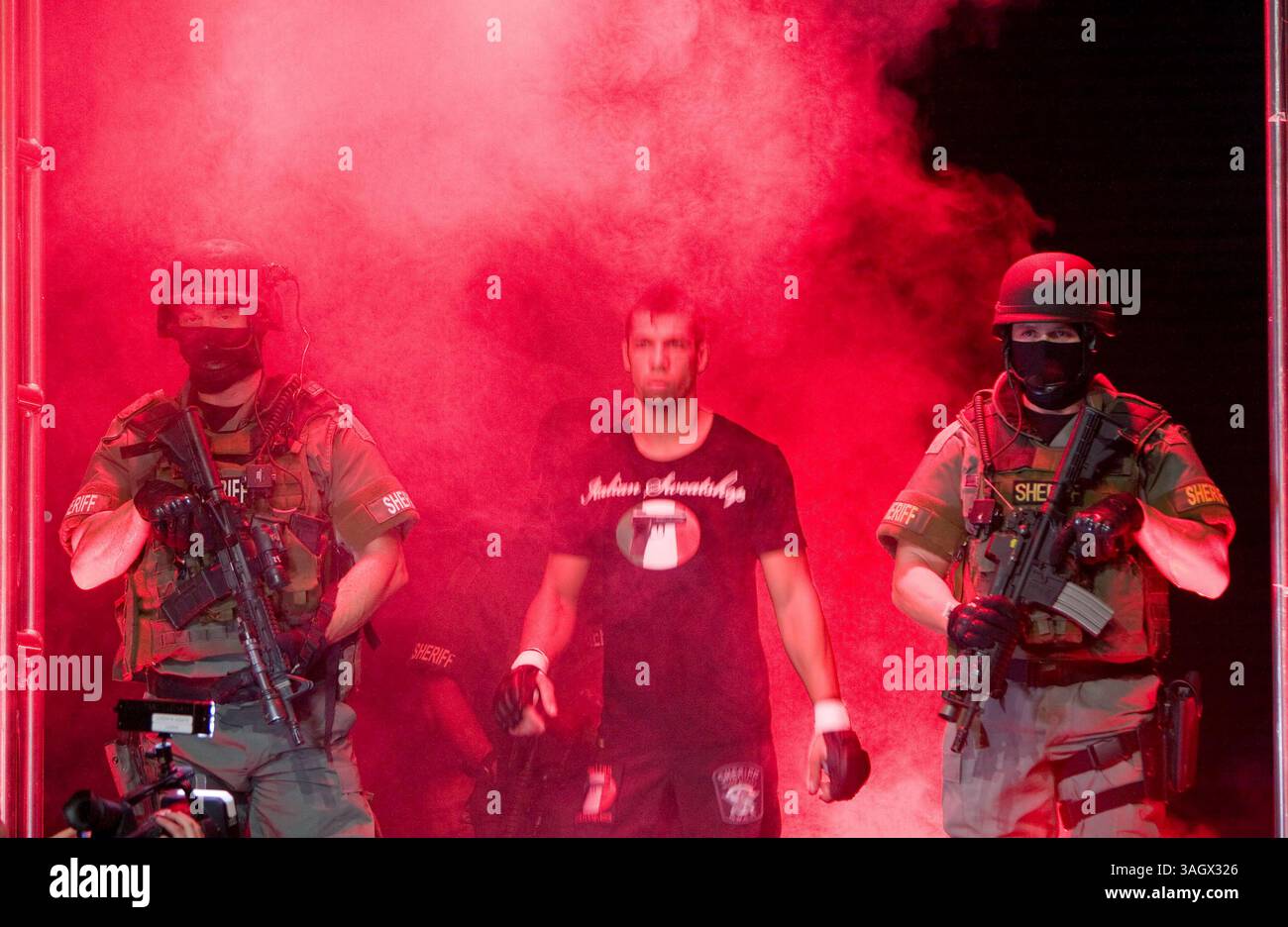 Kenny trevino hi-res stock photography and images - Alamy