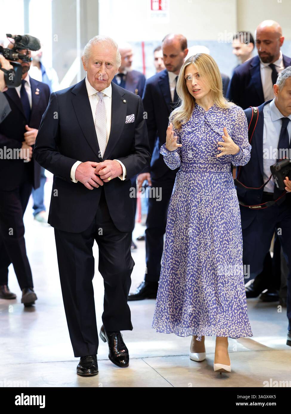 King Charles III with CEO of the Sustainable Markets Initiative ...