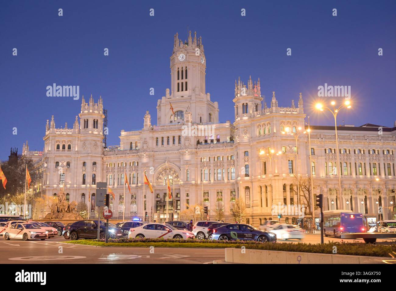 Palacio de Cibeles, Plaza de Cibeles, Madrid, Spanien *** Palacio de ...
