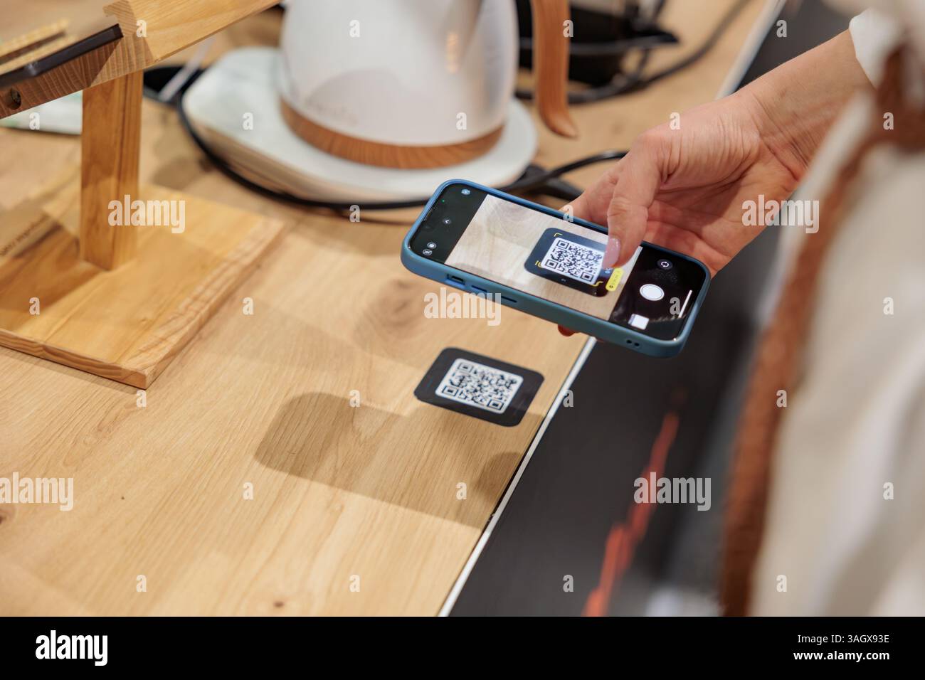 Cashless payment at hospitals and clinics or restaurant. Reading QR ...