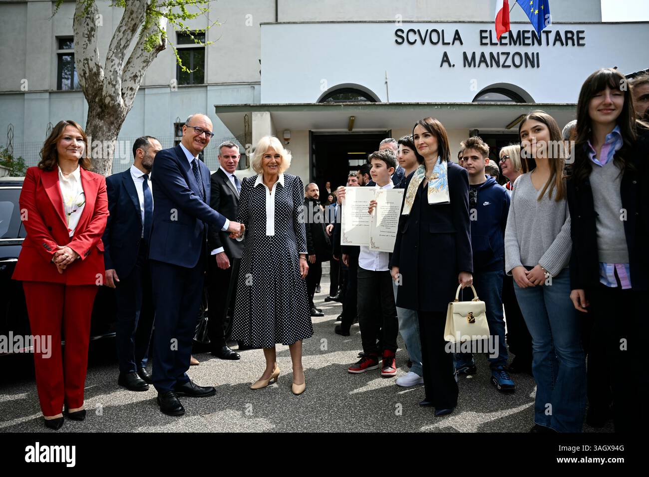 Queen Camilla with Italian Minister for Education and Merit, Giuseppe ...