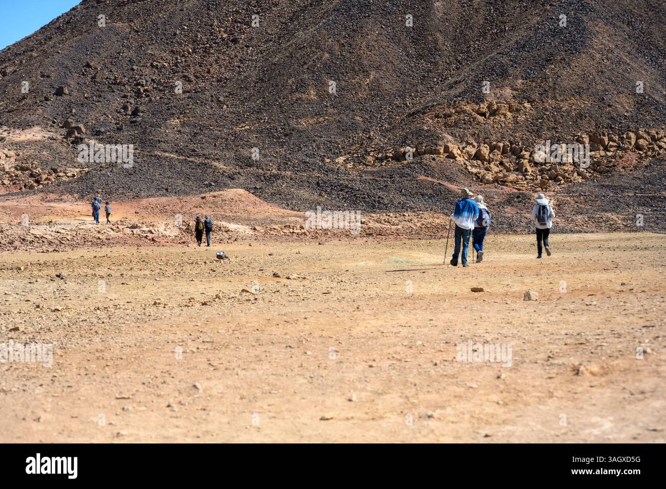 Harut Hill Lookout along the Ramon Colors Route, in Makhtesh Ramon ...