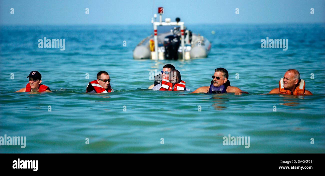 NP 309184 CLIF RESCUE 2 THURSDAY (7/16/2009) DUNEDIN From left ...