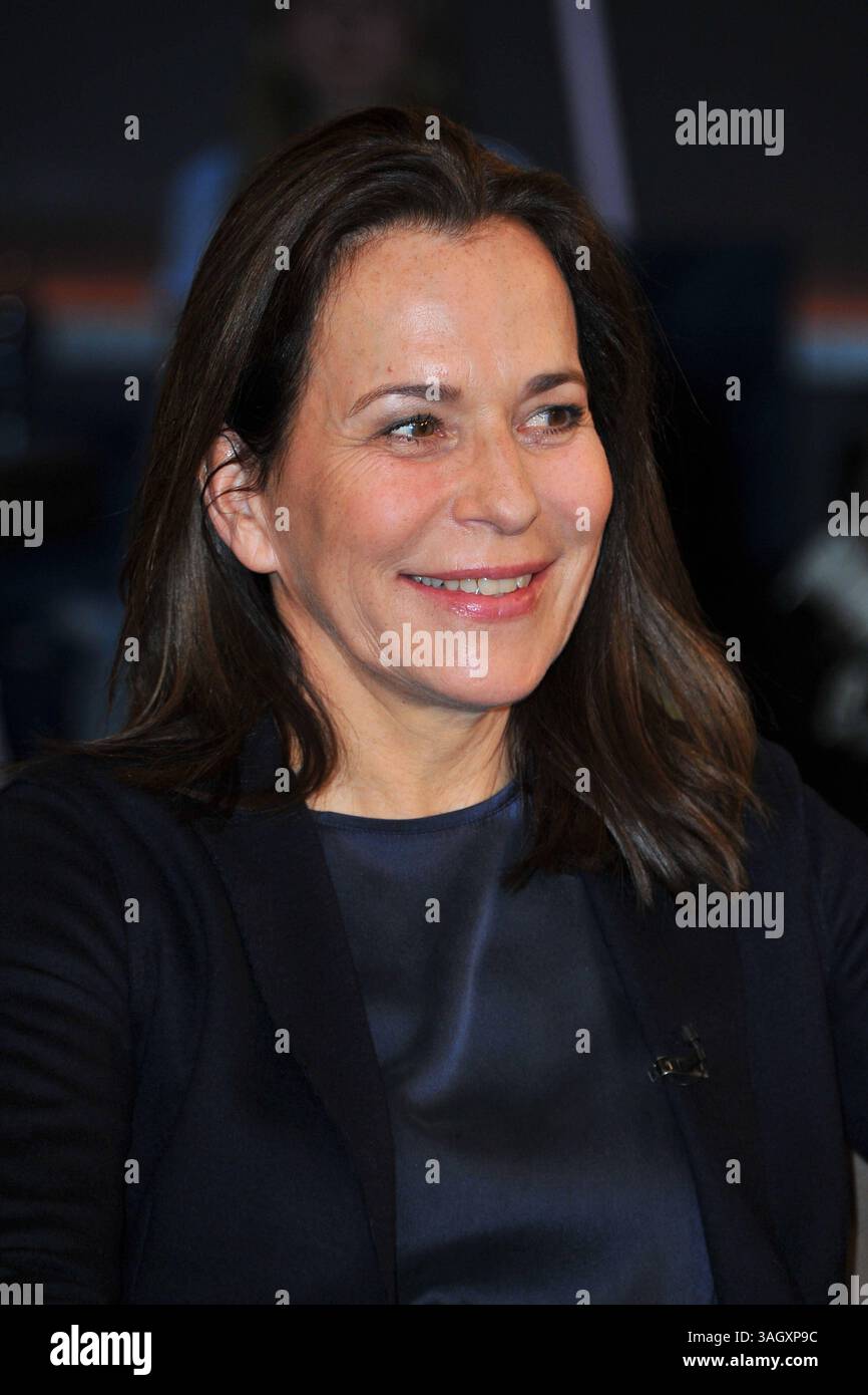 Anne Will. Aufzeichnung der TV-Sendung NDR Talk Show in den NDR Studios ...