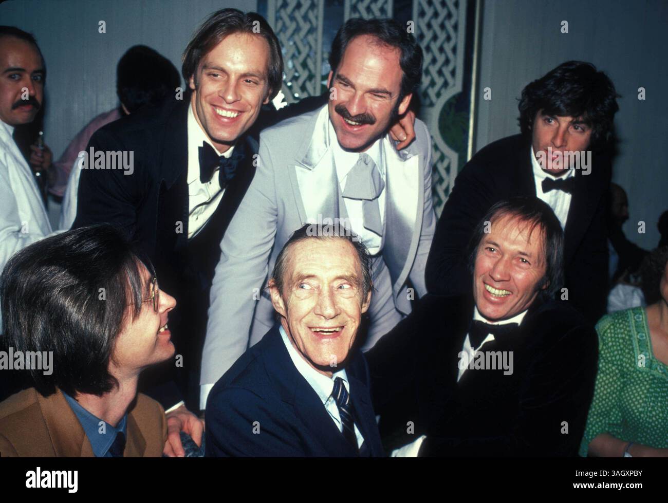 11499.DAVID CARRADINE with father JOHN CARRADINE , ROBERT CARRADINE ...