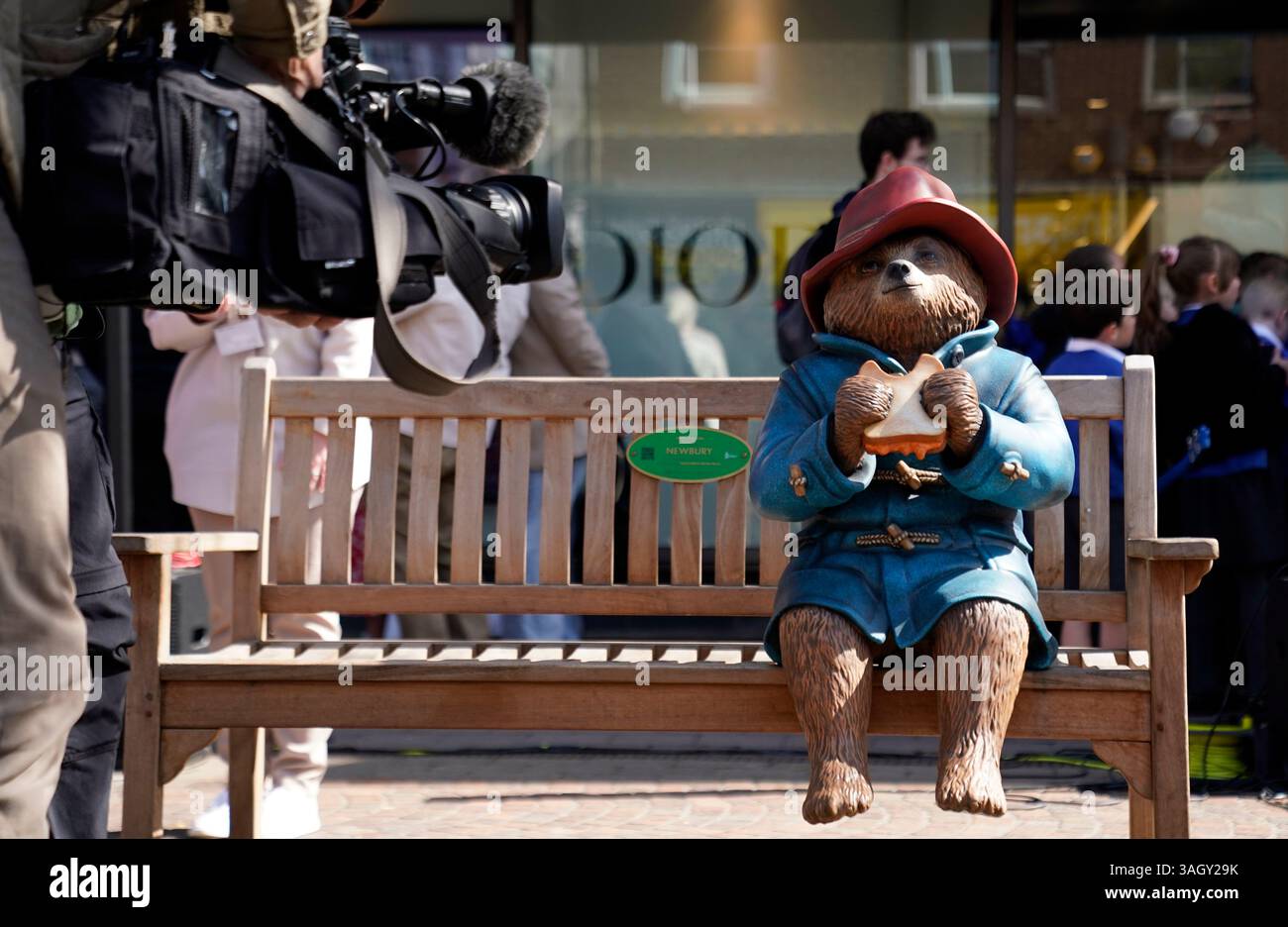 Media film a repaired and repainted statue of Paddington Bear after ...