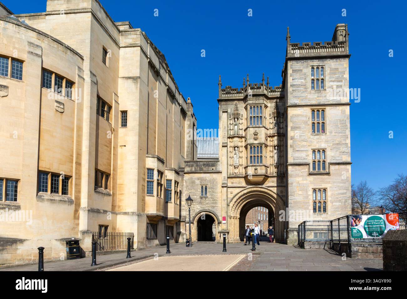 Abbot's gatehouse, Great Gatehouse building also known as the Abbey ...