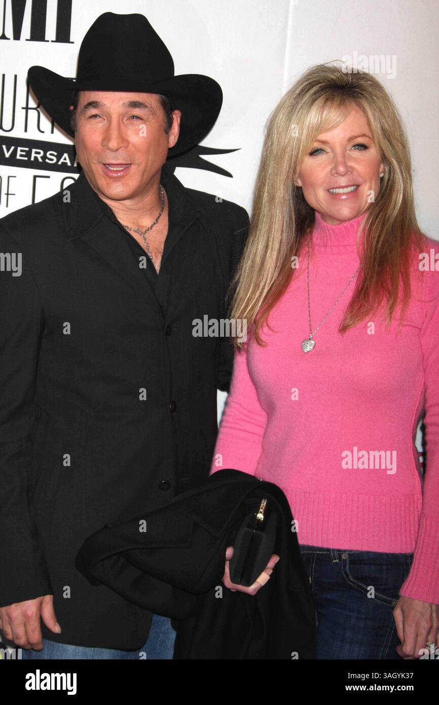 CLINT BLACK and LISA HARTMAN.at Songwriters Hall of Fame 40th ...