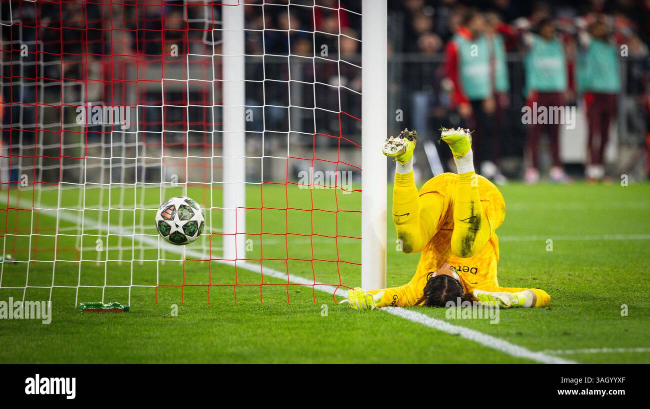 Munich, Germany. 08th Apr 2025. Yann Sommer (Inter) Bayern Munich ...