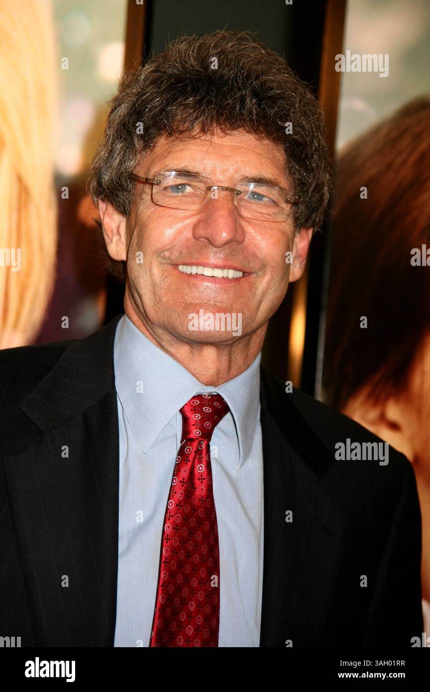 Warner Bros. Pictures 'M Sister's Keeper' World Premiere.AMC Lincoln ...