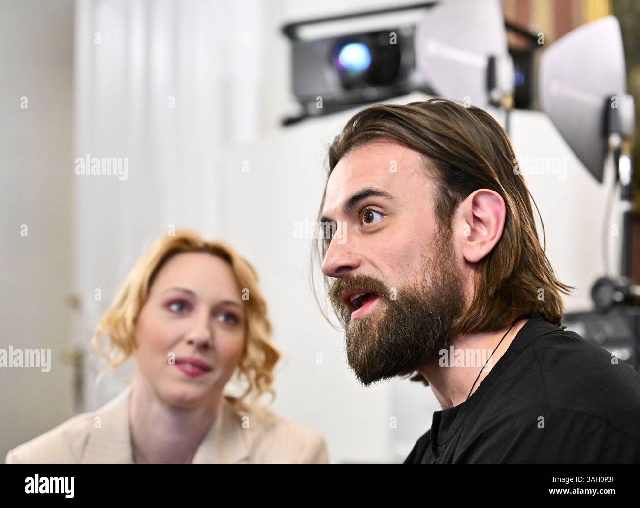 Presentation of the ORF and MR film "Hunyadi ¿ Rise to Power" on 04/08 ...
