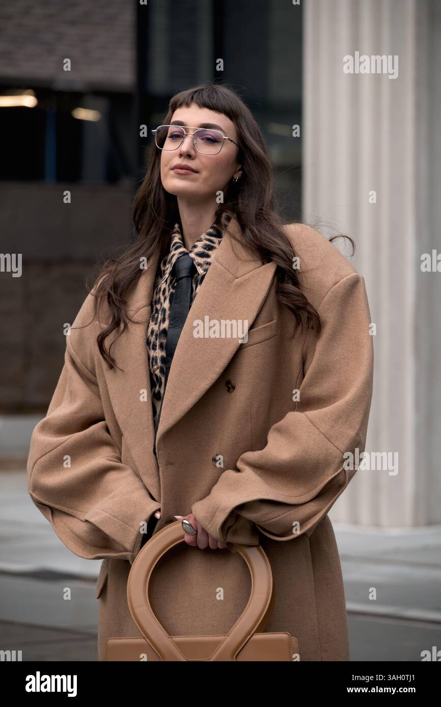 Mari alexander fashion hi-res stock photography and images - Alamy