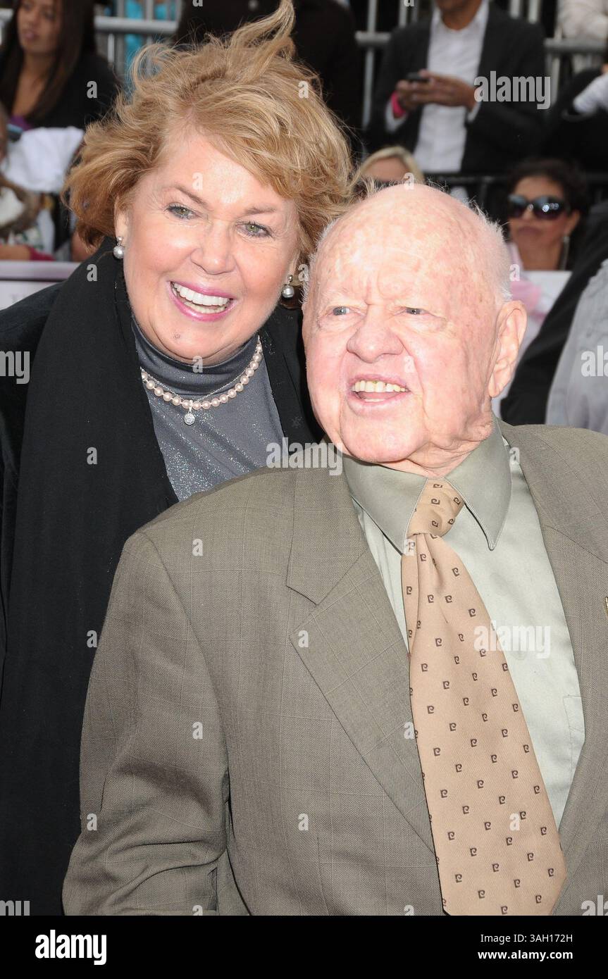 Oct 27, 2009 - Los Angeles, California, USA - Actor MICKEY ROONEY and ...