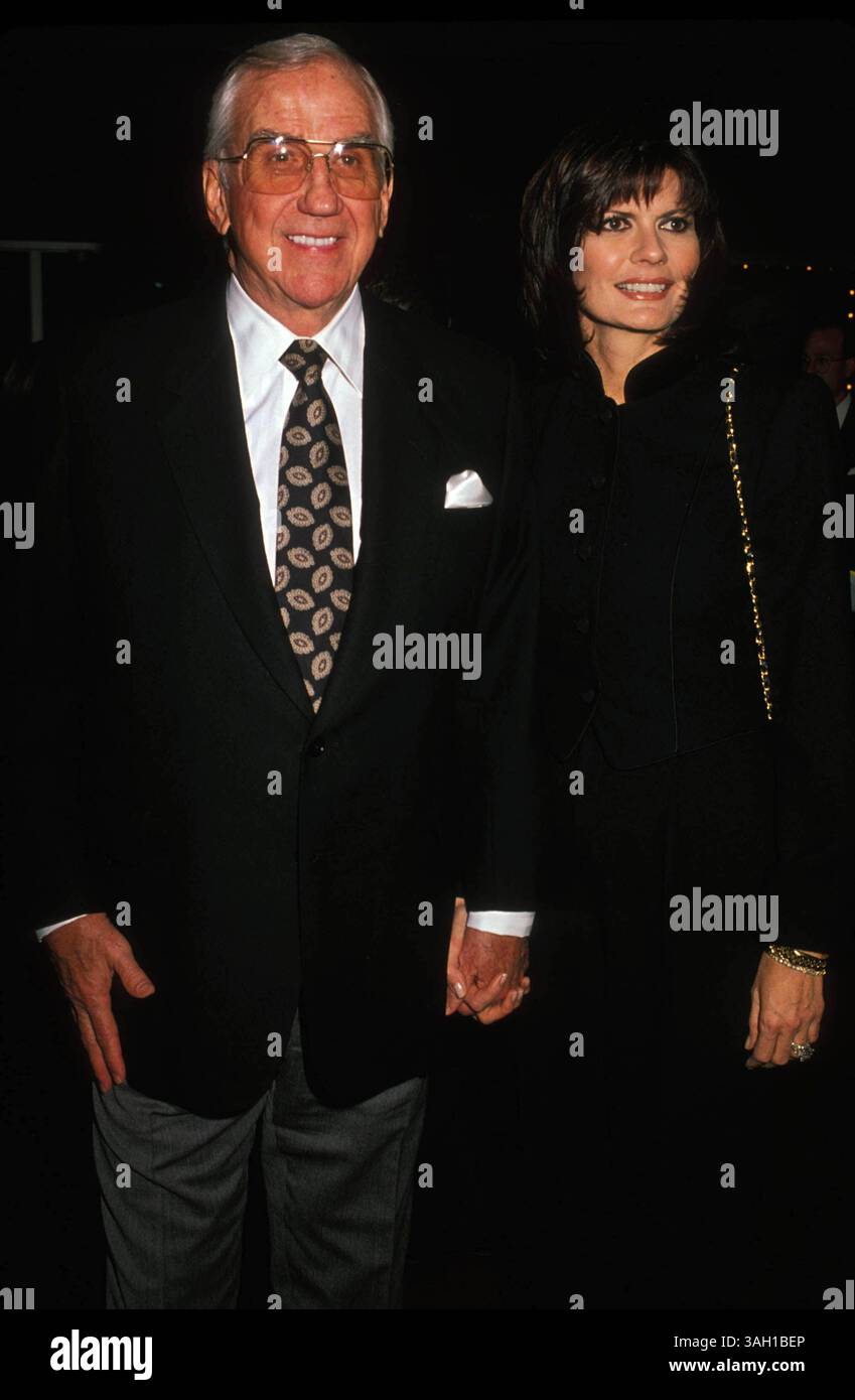 ED MCMAHON with with wife PAM HURN McMAHON 1995.# 17140.Photo by Phil ...