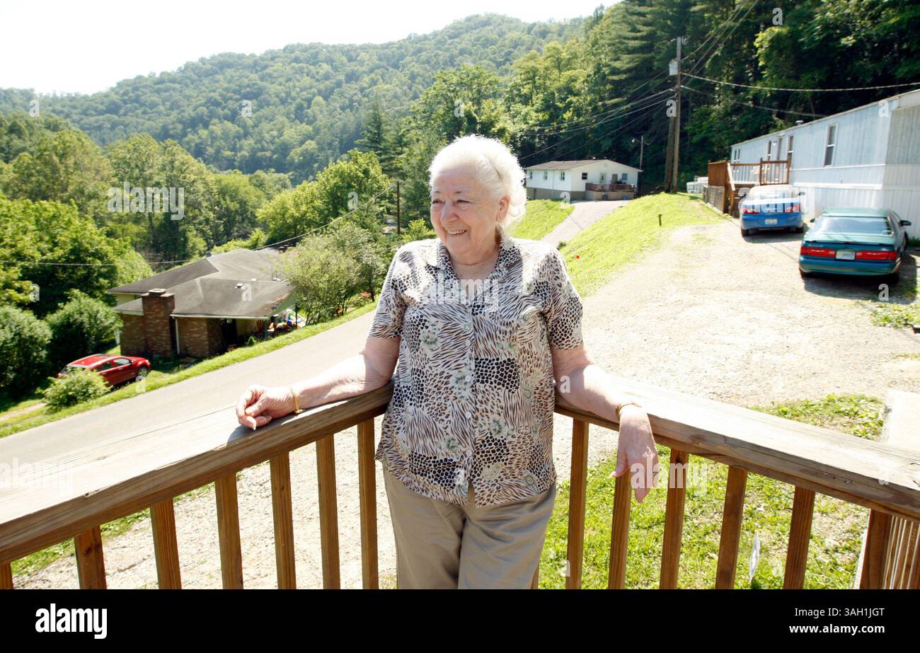 Dateline butterfly hi-res stock photography and images - Alamy