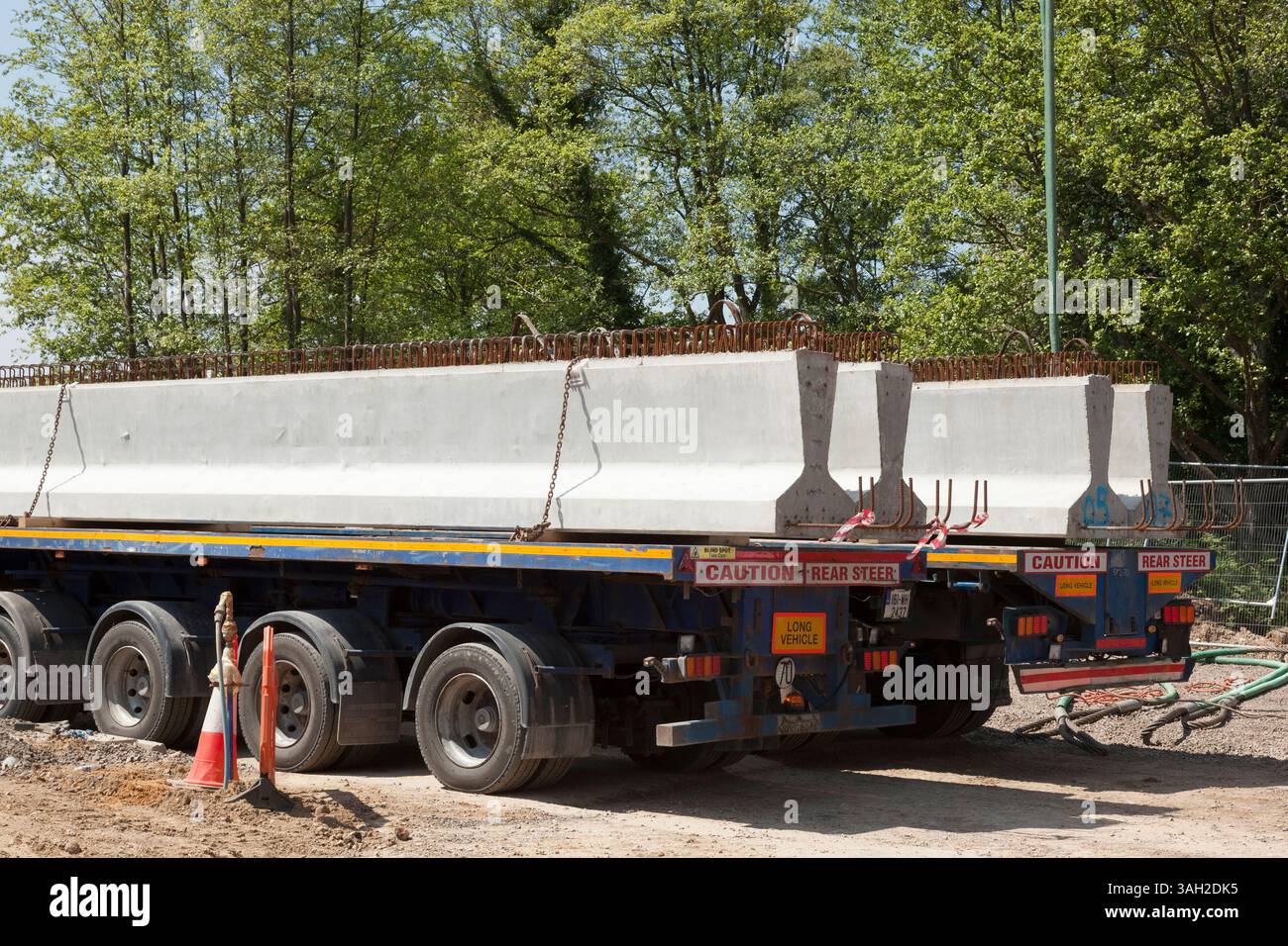 A heavy-lift Baldwins crane lifting concrete beams into place on a new ...