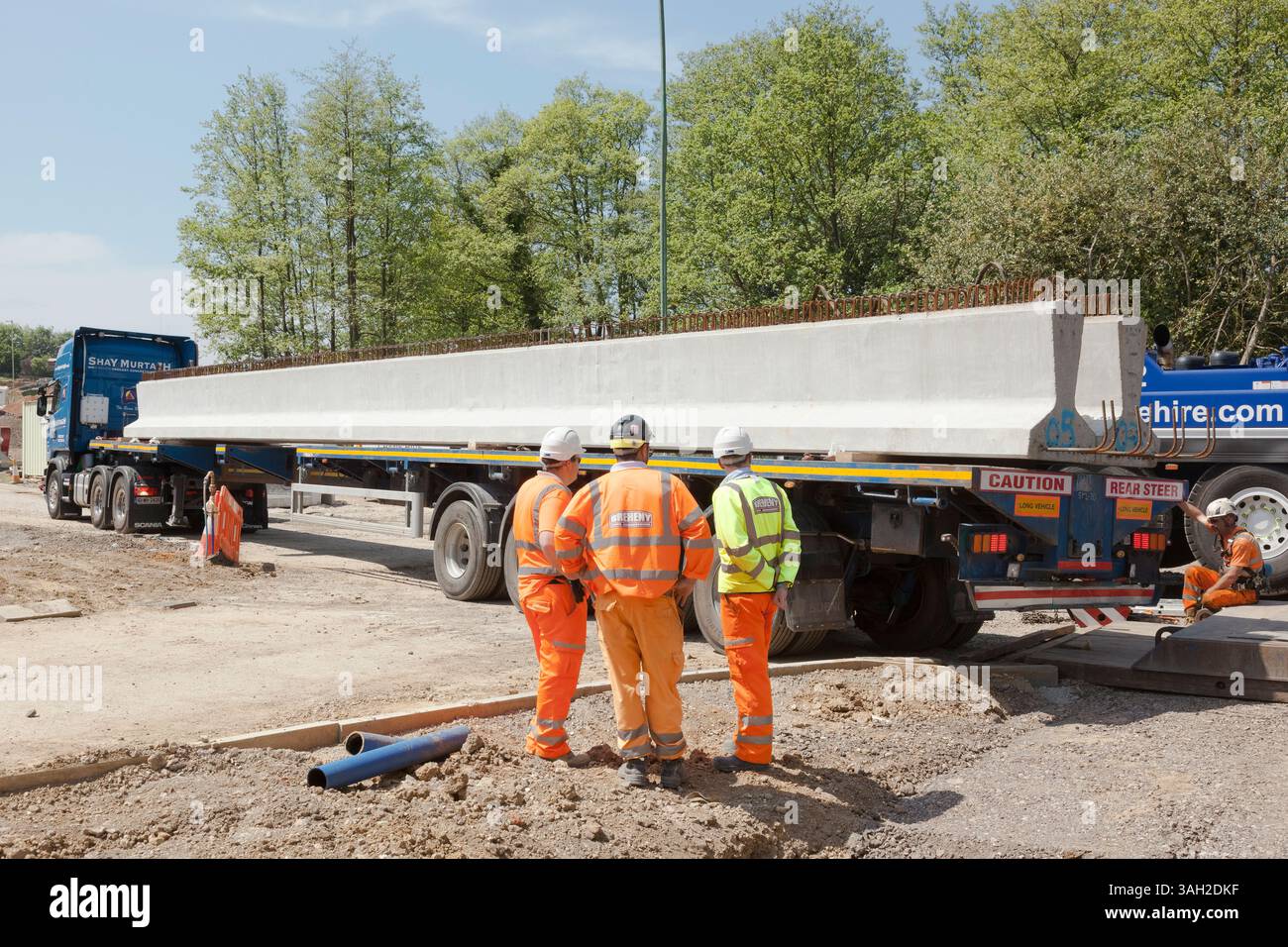 A heavy-lift Baldwins crane lifting concrete beams into place on a new ...