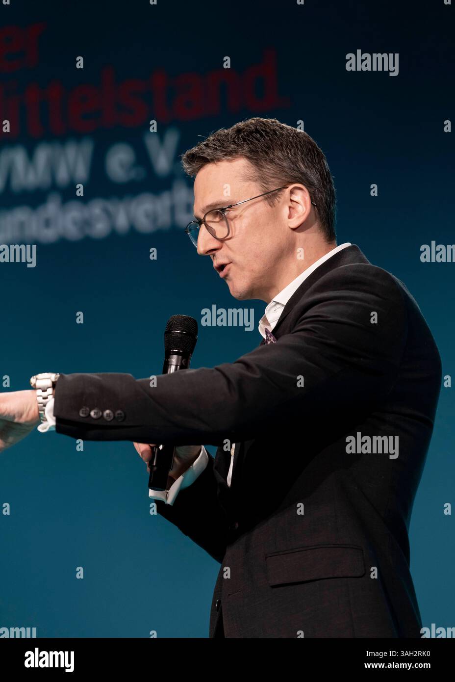 Zukunftstag Mittelstand 2025 Dr. Peter Robejsek, Geschäftsführer von Mastercard Deutschland ...