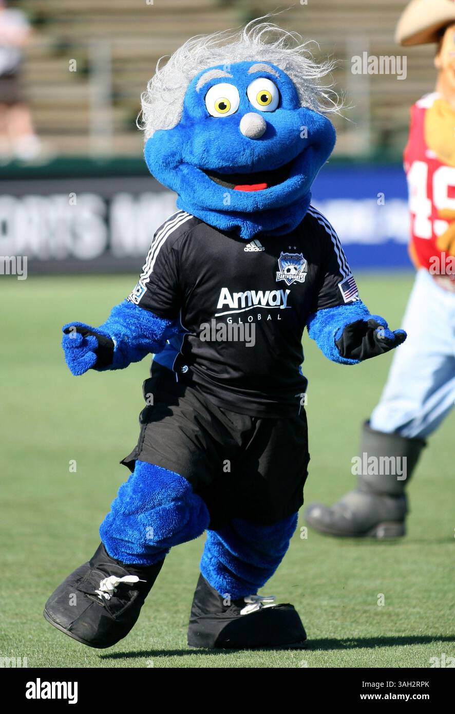 July 19, 2009: San Jose Earthquakes mascot Q during the halftime soccer ...