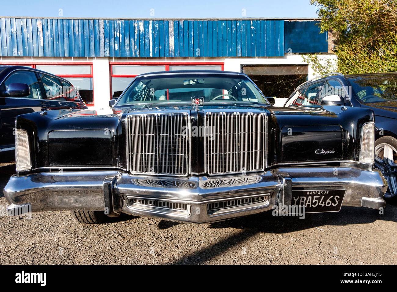 front view of hood & grille of vintage 1970s chrysler new yorker ...