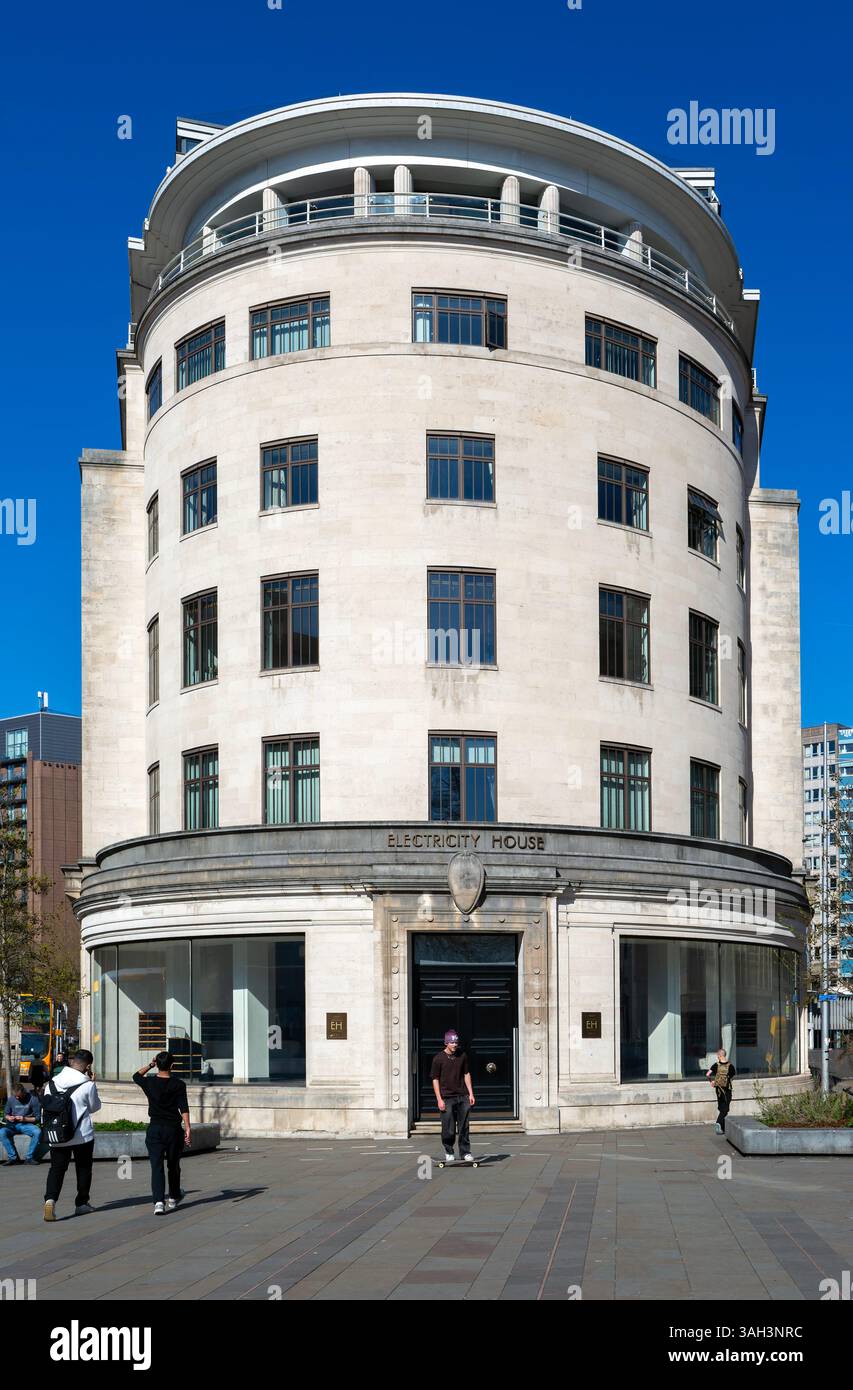 Modernist architecture of Electricity House, Lewin's Mead, city centre ...