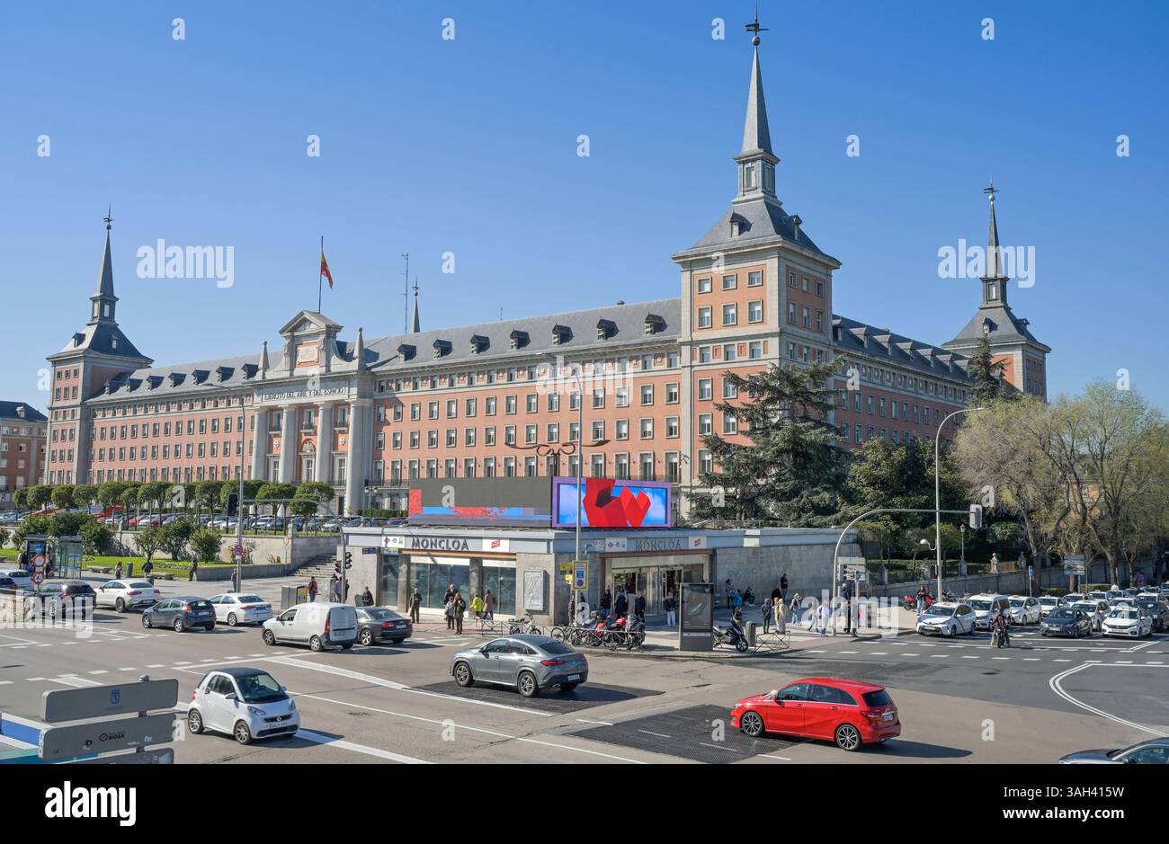 Hauptquartier Spanische Luftwaffe, Ejercito del Aire y del Espacio ...