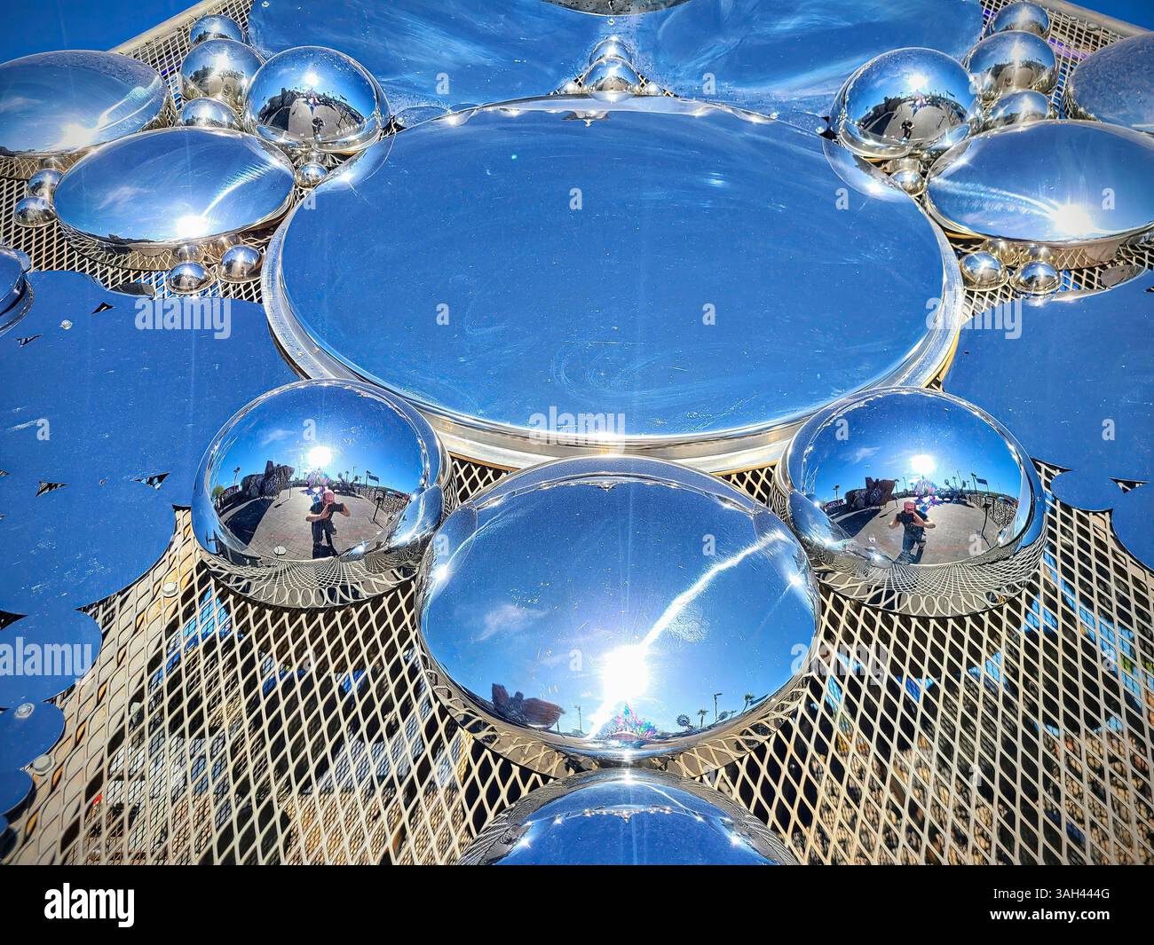 Reflective Metallic Spheres on Mesh Surface in Urban Sunlight at Eye ...