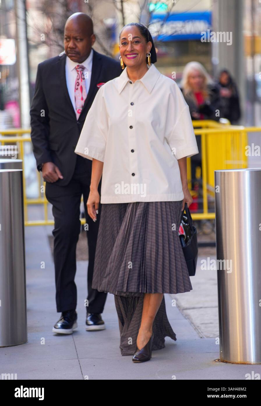 Photo by: XNY/STAR MAX/IPx 2025 4/9/25 Tracee Ellis Ross is seen on ...