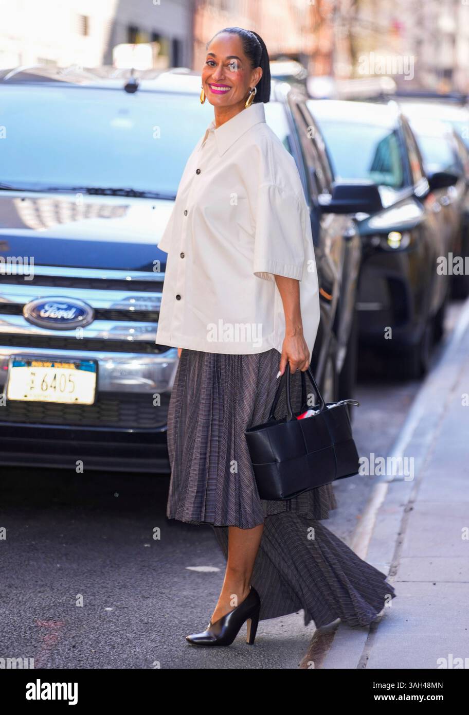 Photo by: XNY/STAR MAX/IPx 2025 4/9/25 Tracee Ellis Ross is seen on ...