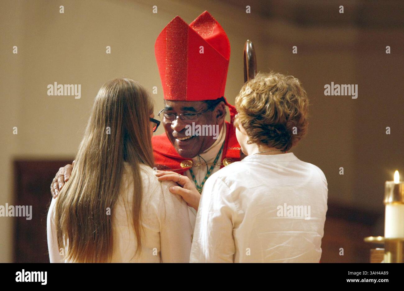 April 27, 2015 - Memphis, Tennessee, USA - Catholic BISHOP J. TERRY ...