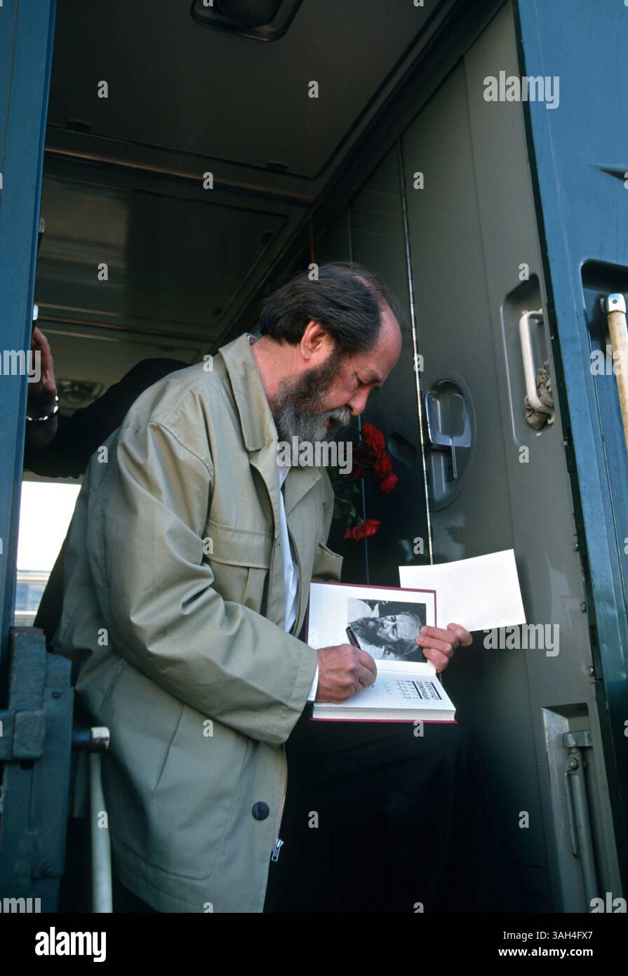 June 5, 1994 - Khabarovsk, Russia - Russian Nobel prize novelist ...