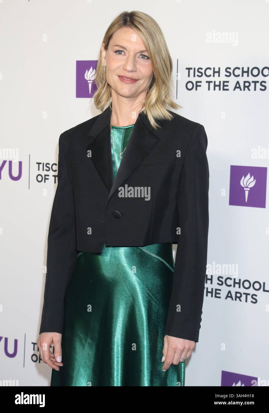 April 07, 2025 Claire Danes, attend NYU Tisch Gala 2025 at Cipriani ...
