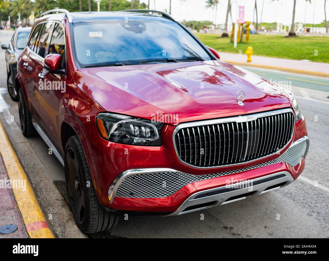 Miami, Florida, USA - December 16, 2024: Red Luxury SUV car of Mercedes ...