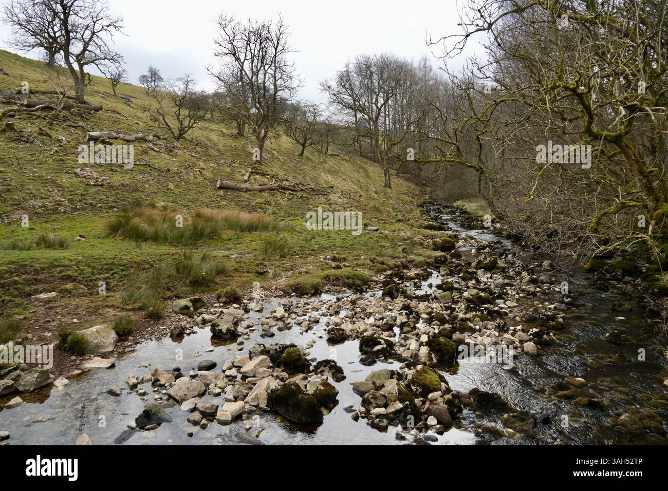 Clapham Beck in the Yorkshire Dales close to Clapham North Yorkshire ...