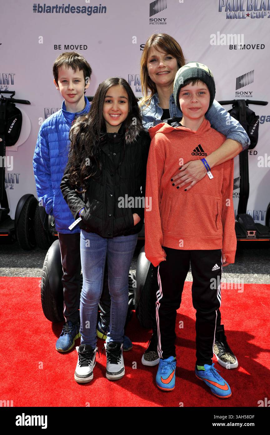 April 11, 2015 - New York City, NY, USA - Kathryn Erbe arriving at the ...