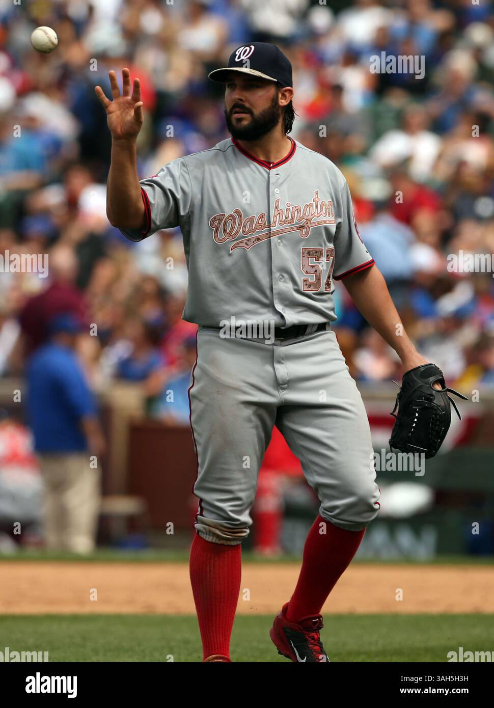 May 25, 2015 - Chicago, IL, USA - Washington Nationals starting pitcher ...