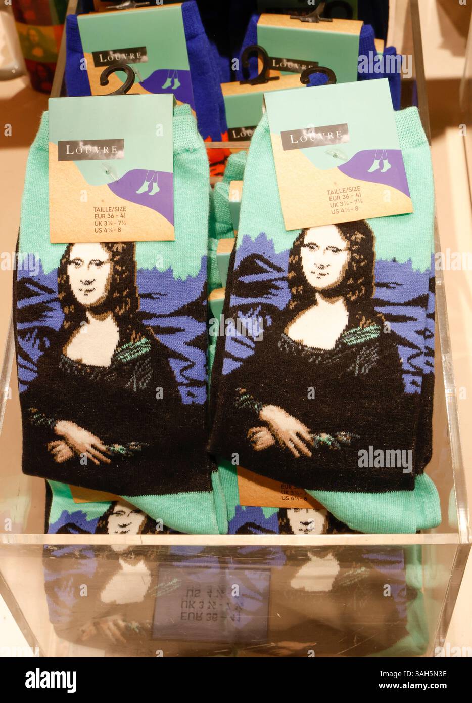 LOUVRE Museum PARIS Stock Photo - Alamy