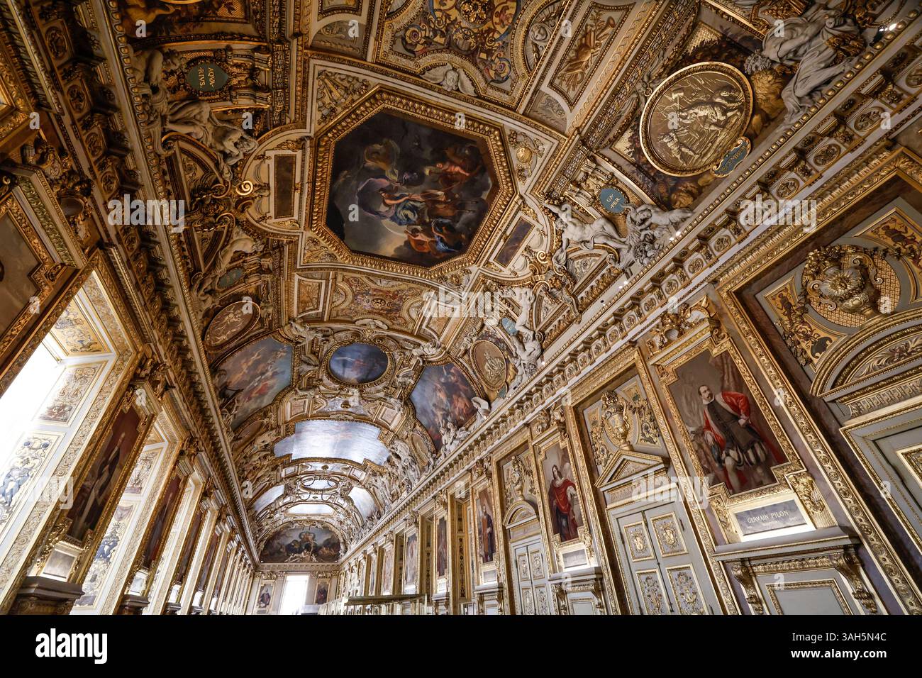 Louvre ceiling art hi-res stock photography and images - Alamy