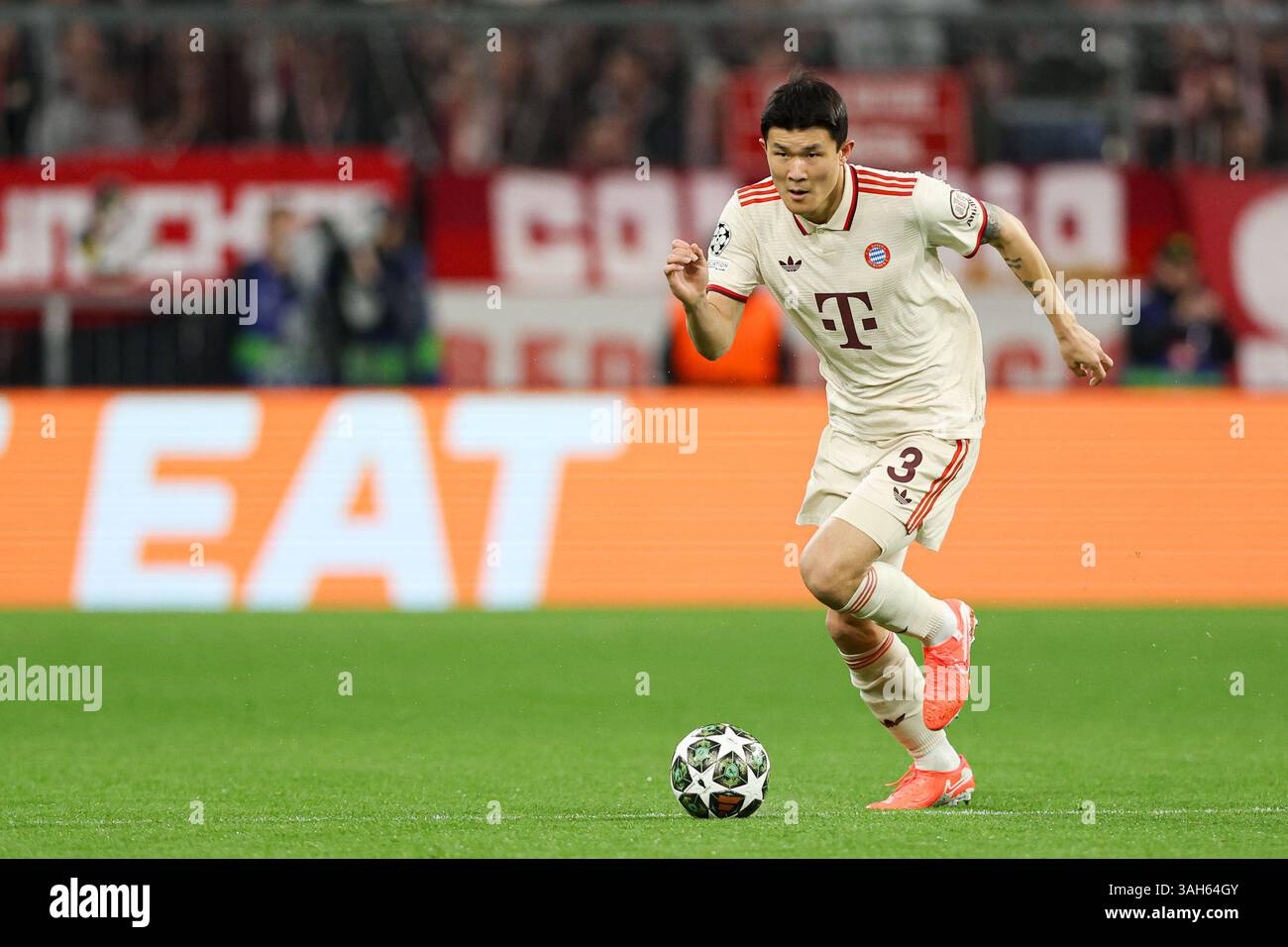 Min-jae Kim of Bayern seen in action during the UEFA Champions League ...