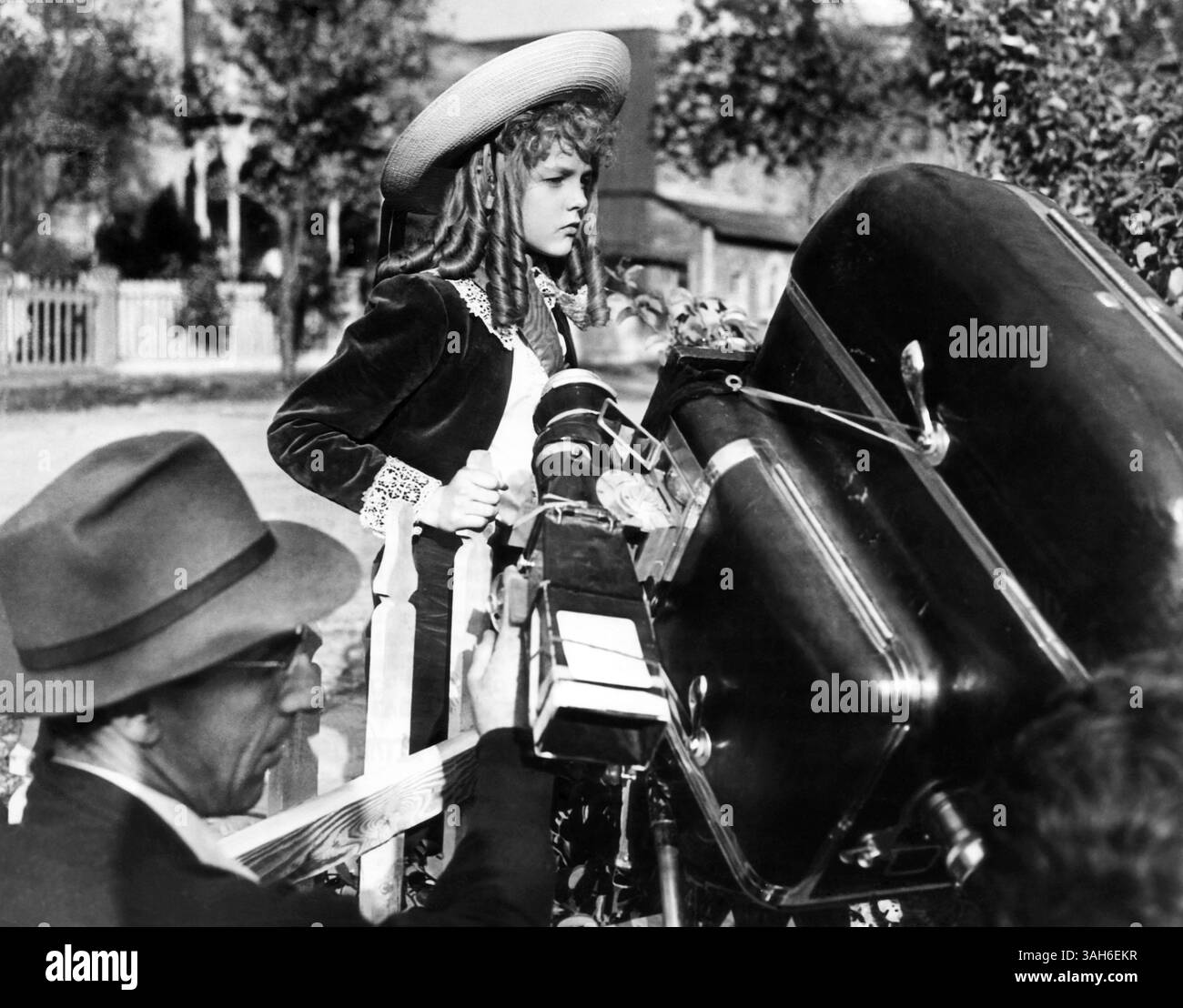 March 21, 2006 - Bobby Cooper, on-set of the Film ''The Magnificent ...