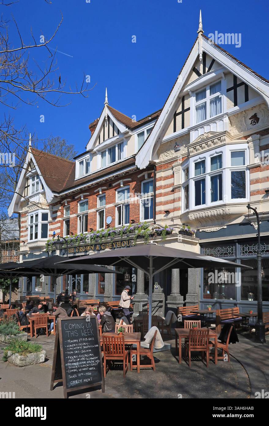 The Crown and Greyhound, a large public house on Dulwich Village, in ...