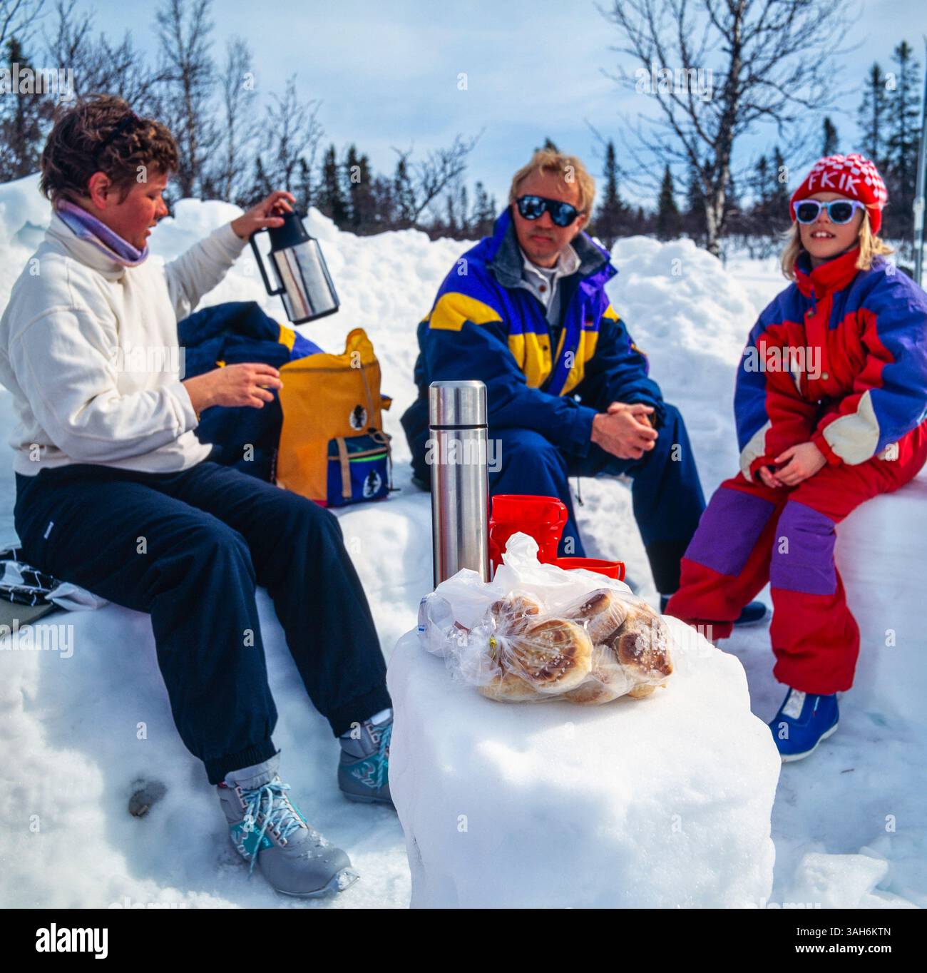 Picnic at snow hi-res stock photography and images - Alamy