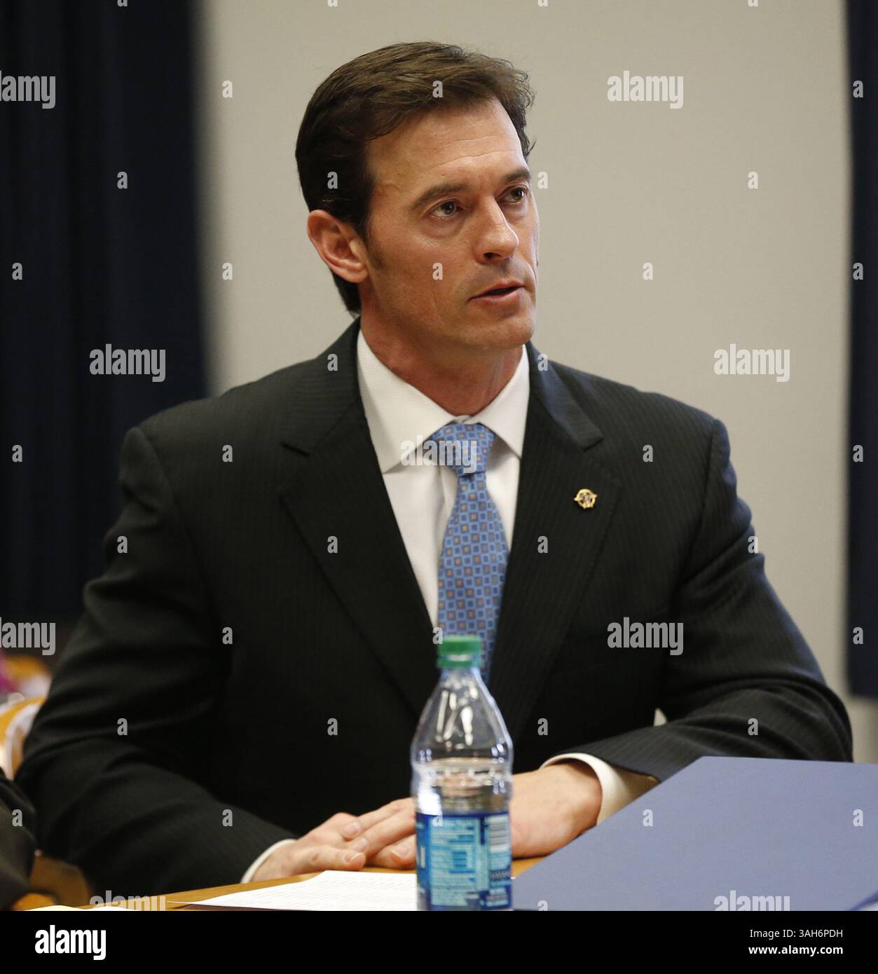 March 30, 2015 - Akron, OH, USA - Former U.S. Navy Seal Christopher ...