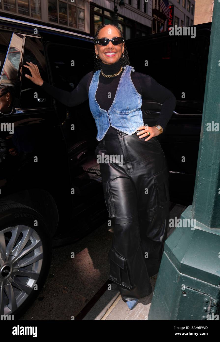Photo by: XNY/STAR MAX/IPx 2025 4/9/25 Alicia Keys is seen on April 9, 2025 in New York City ...