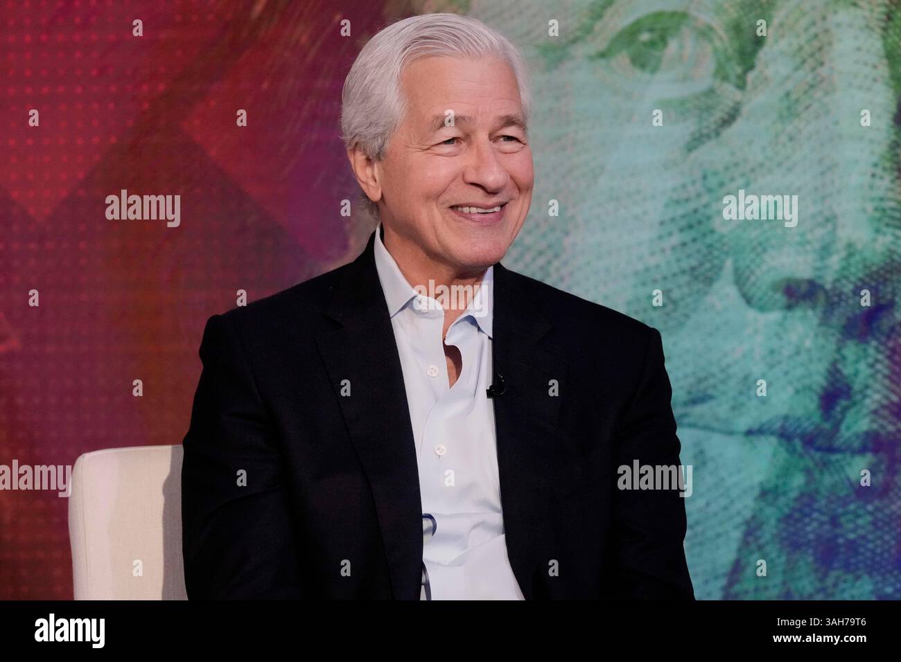 JPMorgan CEO Jamie Dimon is interviewed by Maria Bartiromo on the ...