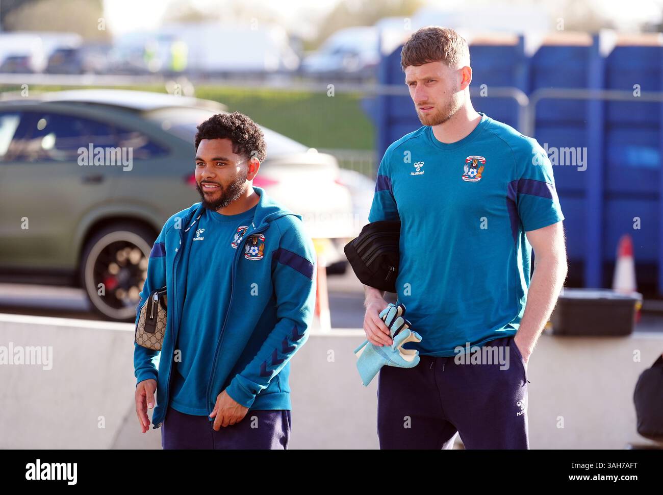Coventry City's Jay Dasilva (left) arrives ahead of the Sky Bet ...
