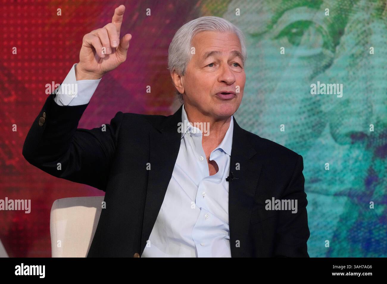 JPMorgan CEO Jamie Dimon is interviewed by Maria Bartiromo on the ...