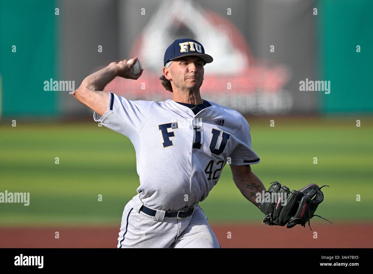 Florida International pitcher Shane Tucker (42) throws during an NCAA ...