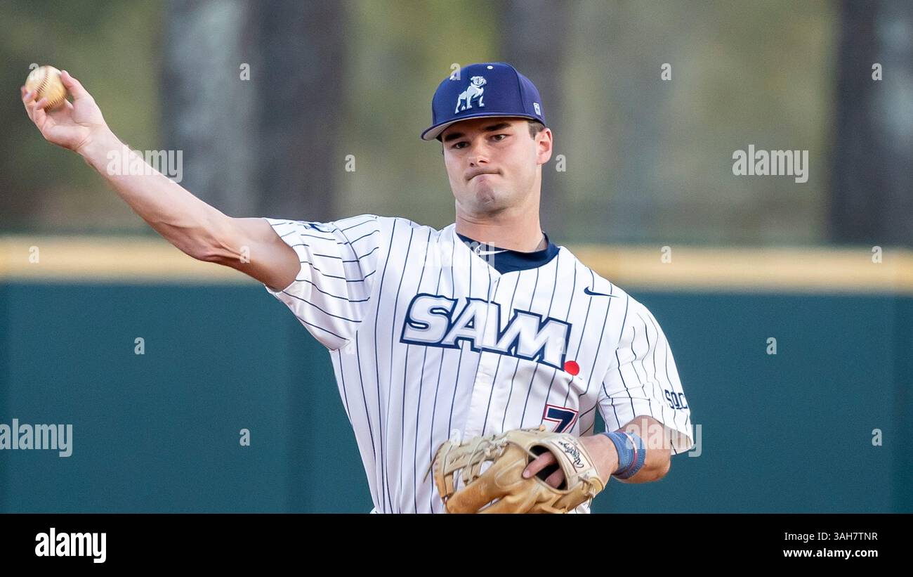 Samford infielder Jeffrey Ince (7) during an NCAA baseball game on ...