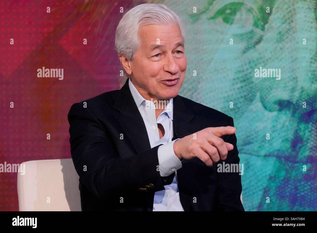 JPMorgan CEO Jamie Dimon is interviewed by Maria Bartiromo on the ...